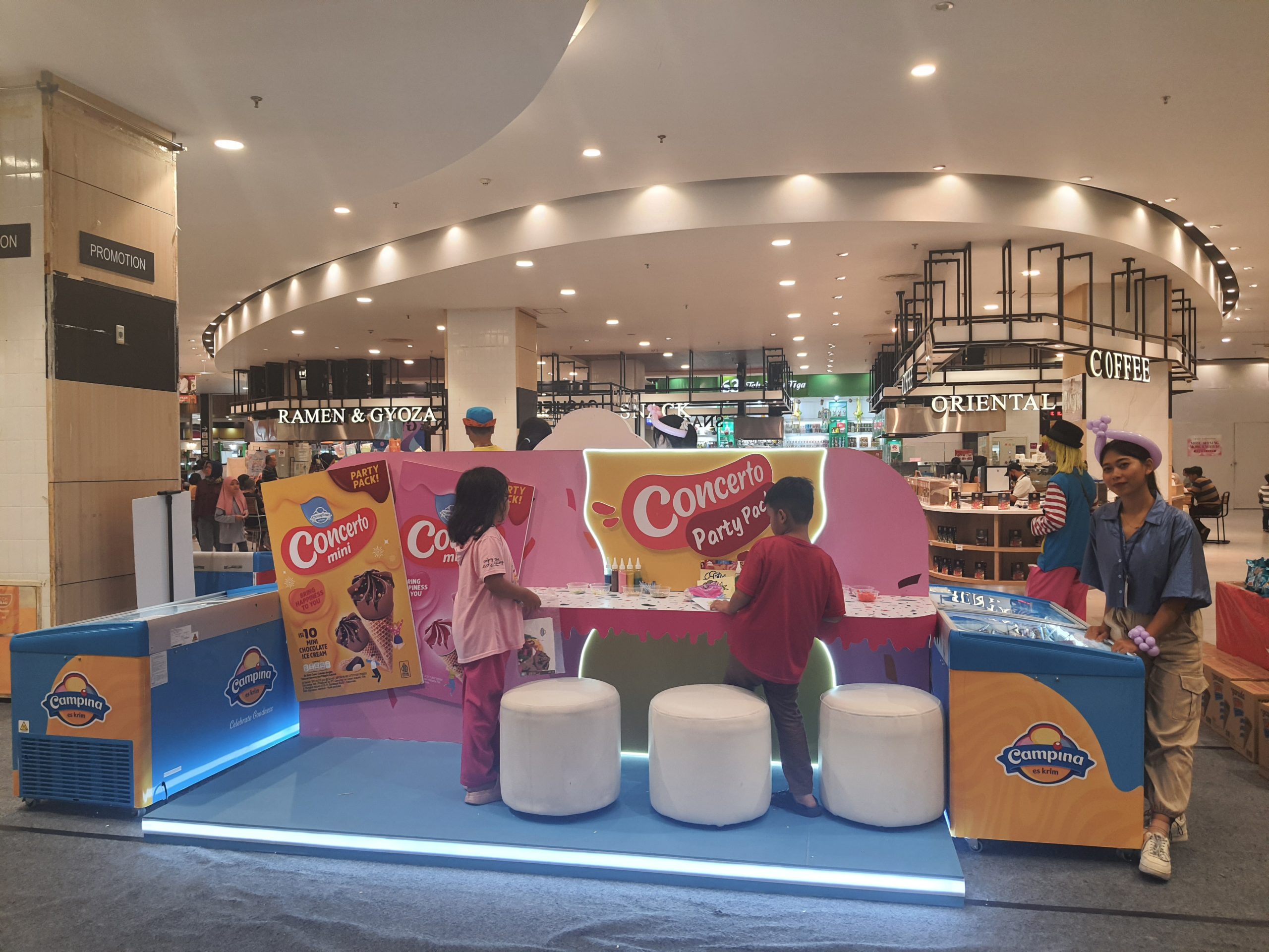 Campina - Concerto Mini Party Pack In-Store Activation